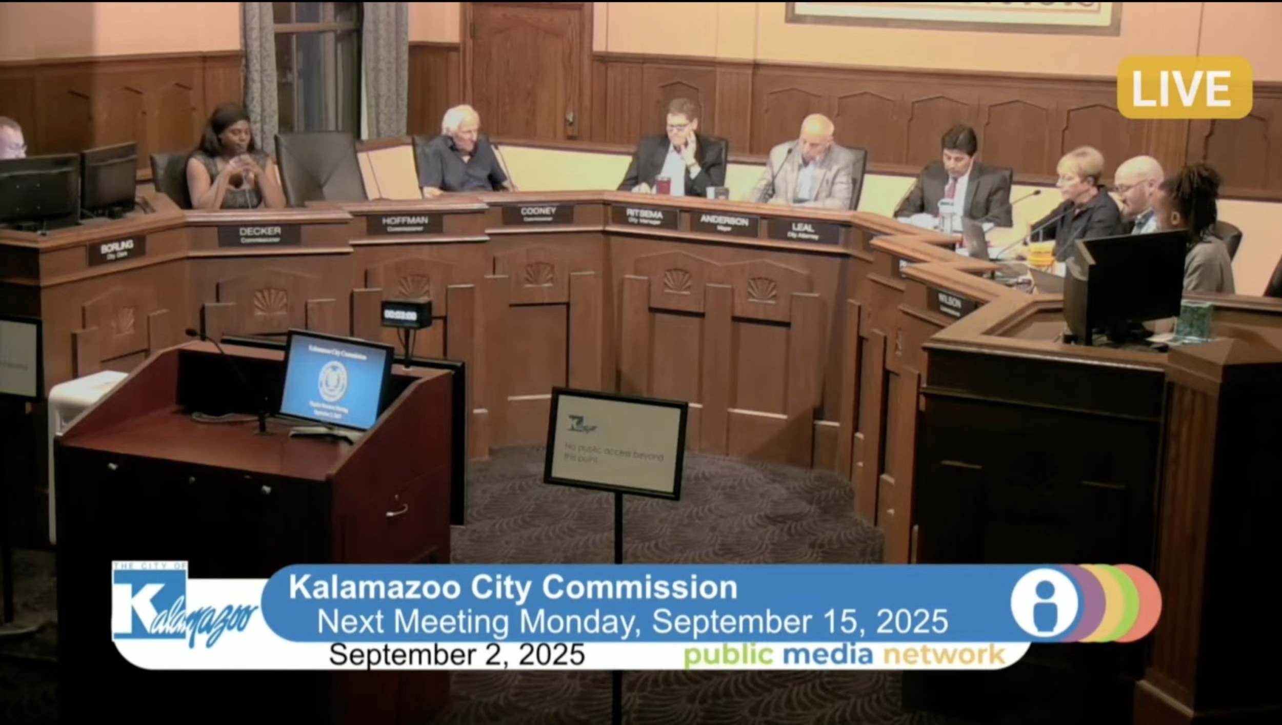 Kalamazoo commission opens path for hotel, housing projects, advances ...